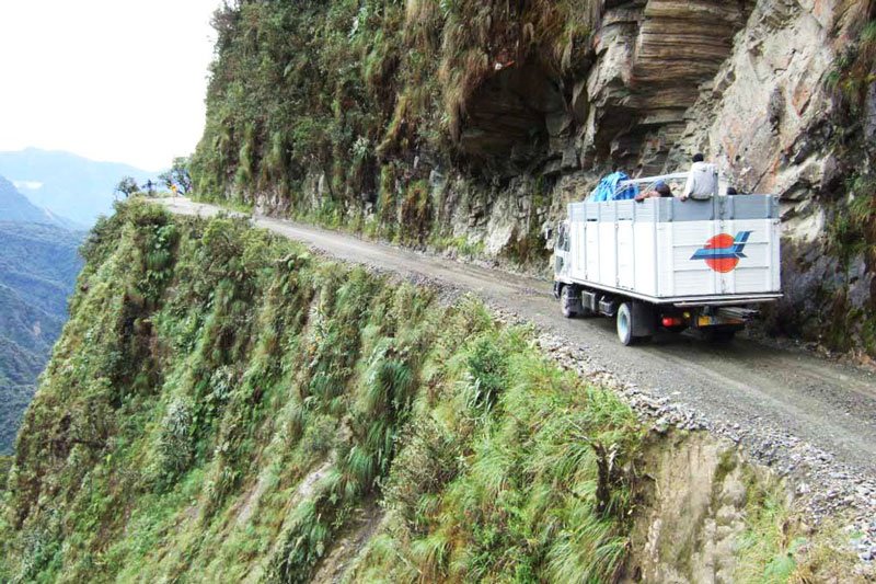 2. Yungas Road, Bolivia